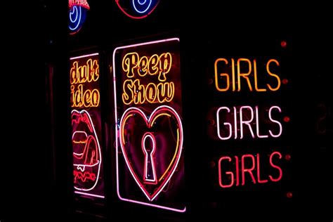 16 Best Strip Clubs In Seattle Near Me
