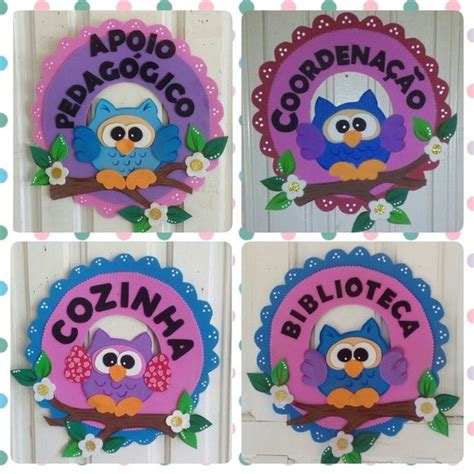 Four Different Pictures Of An Owl With Spanish Words On The Front And