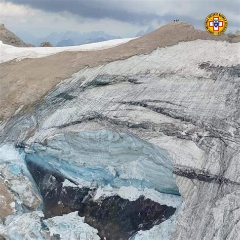 Ghiacciaio Marmolada il crollo del seracco è una strage del clima