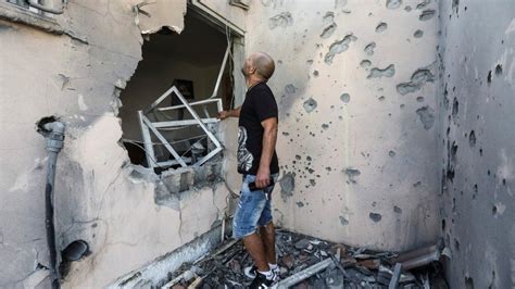 Hamas Rocket Fire A War Crime Human Rights Watch Says Bbc News