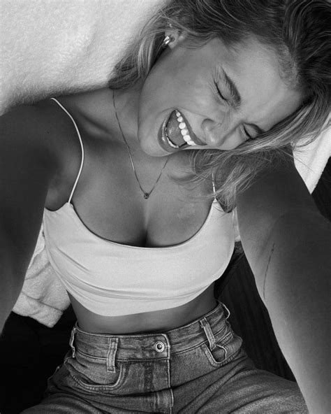 Gabriely Miranda Meet Endrick S Stunning Girlfriend