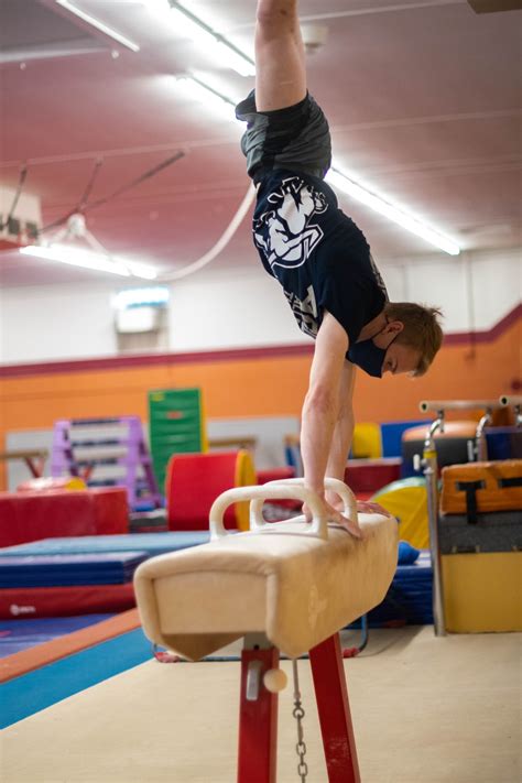 Man Gymnastics Wallpapers Wallpaper Cave