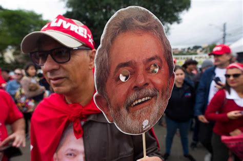 Militantes farão ato em apoio a Lula na Justiça Federal em Curitiba