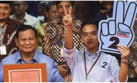 Survei Spin Prabowo Gibran Unggul Elektabilitas Persen Vs Ganjar