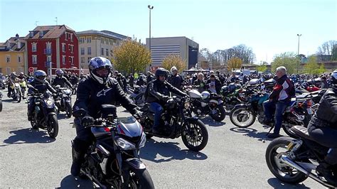 Les Motards Se Mobilisent Dans Toute La France Contre La Roue De