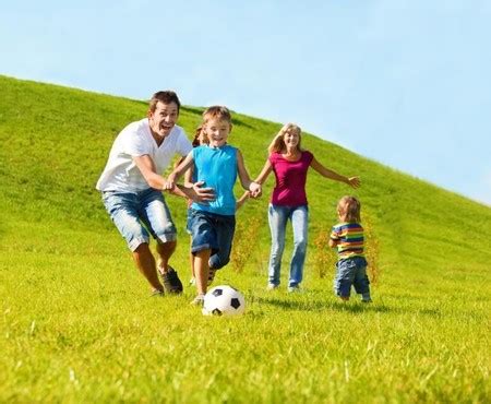 Nueve Beneficios De Practicar Deporte En Familia