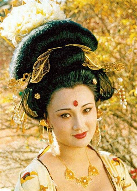 唐明皇第一美女林芳兵为杨贵妃增重50斤为何放弃潘金莲 照片 Festival captain hat Beauty