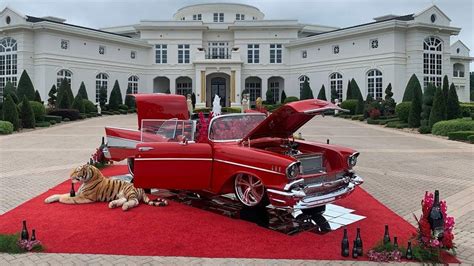 Truck En Route To Rick Ross Car Show Knocks Out Power For A Whole
