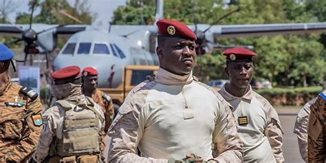 Burkina Faso la junte au pouvoir affirme avoir déjoué une tentative