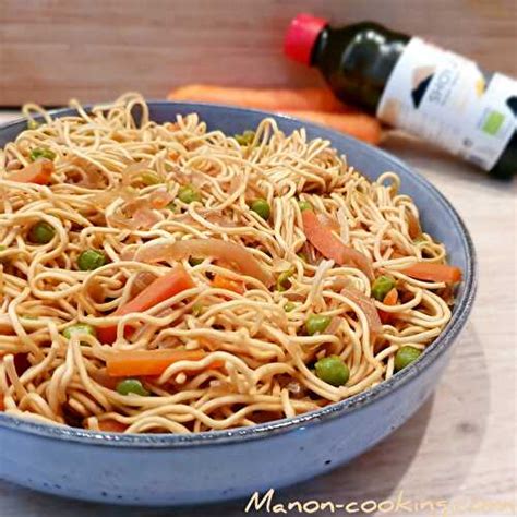 Nouilles Chinoises Aux Petit Pois Carottes Et Sauce Soja 436 Kcal De