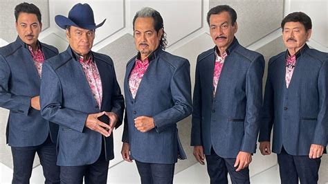 La tragedia de Los Tigres del Norte su hermano menor murió encerrado