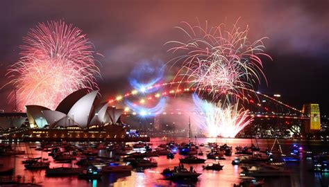 Lo Spettacolare Video Dei Fuochi D Artificio Di Capodanno A Sydney In