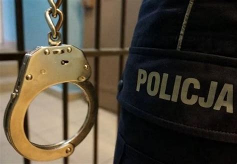 Poszukiwany Listem Go Czym Zatrzymany Przez Policjant W