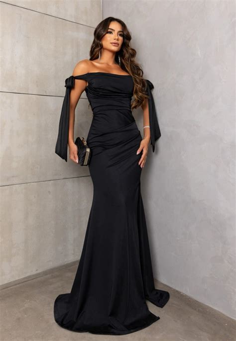 Vestido Longo de Festa Ombro à Ombro Cetim Fenda Renatta Preto
