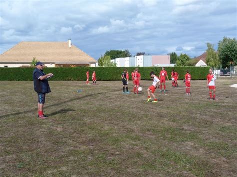 Les équipes U13 D1 ont fait leur rentrée DISTRICT SAONE ET LOIRE DE