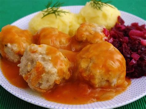 pulpeciki z marchewką w sosie pomidorowym przepis PrzyslijPrzepis pl