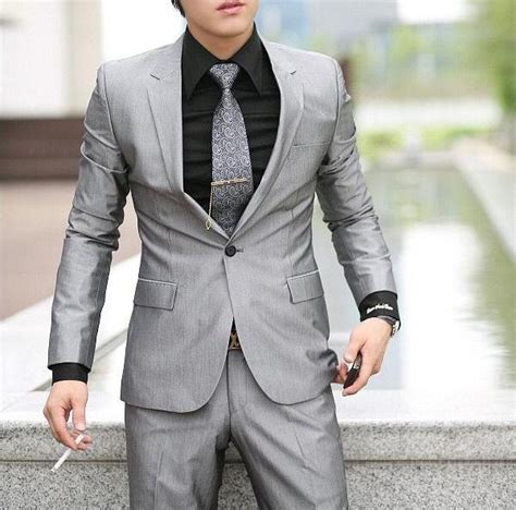 Ideas Para Combinar Traje Gris Y Camisa Tendencia GQ
