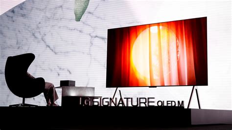 CES 2023 Presentan el primer televisor totalmente inalámbrico del mundo