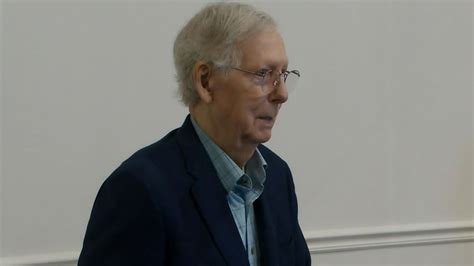 Mitch Mcconnell Appears To Freeze Up Again While Speaking To Reporters