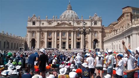 I GIOVANI DI AC CON PAPA FRANCESCO Diocesi Di Massa Marittima Piombino