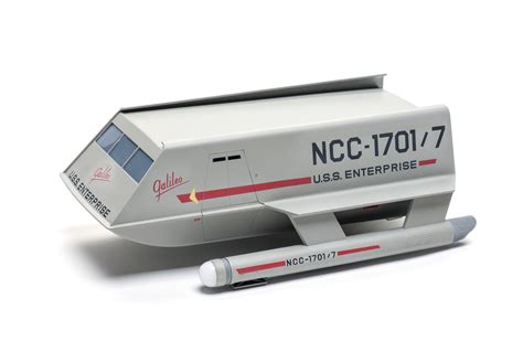 Build Review Of The Sci Fi Polar Lights Star Trek Galileo Shuttle Scale