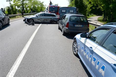 Mazzano Maxi Tamponamento Sulla Bis Giornale Di Brescia