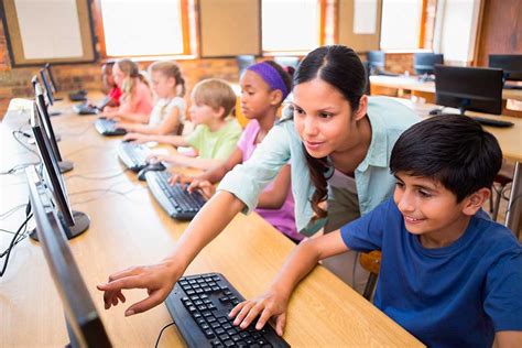 Uso de la tecnología en clases Educación Adventista