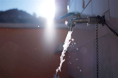 Gobierno anuncia campaña de uso eficiente del agua ante sequía que