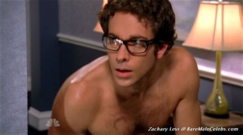 Bmc Zachary Levi Nude On Baremalecelebs