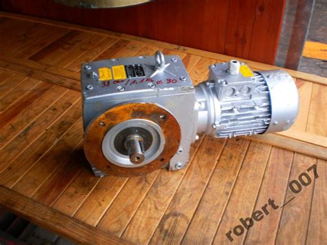 Motoreduktor Silnik Elektryczny 1 1 Kw 34 Obr X Cena Opinie