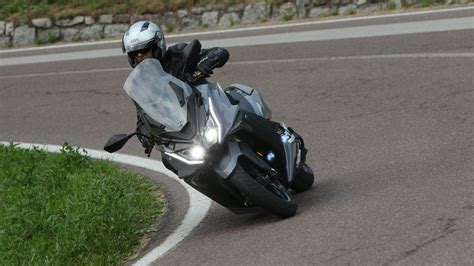 Kymco Ak Prova Scheda Tecnica Prezzo