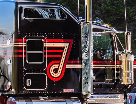 W L Limited Edition Kenworth