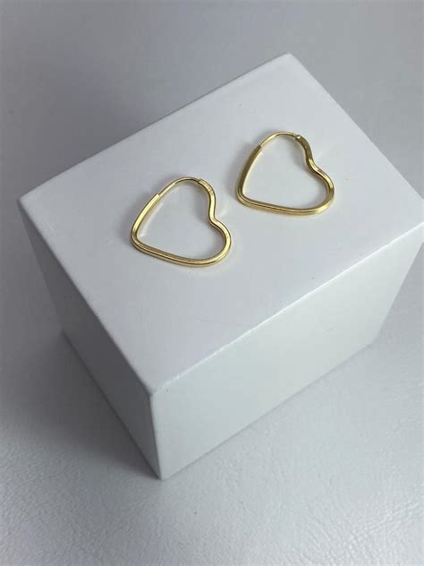 Argola em Ouro 18K Coração 14mm Mariana Joias