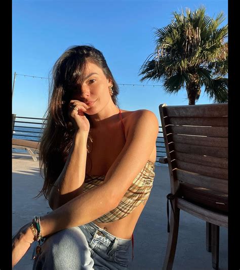 Foto Isis Valverde Recebeu O Pedido De Namoro De Um Seguidor E