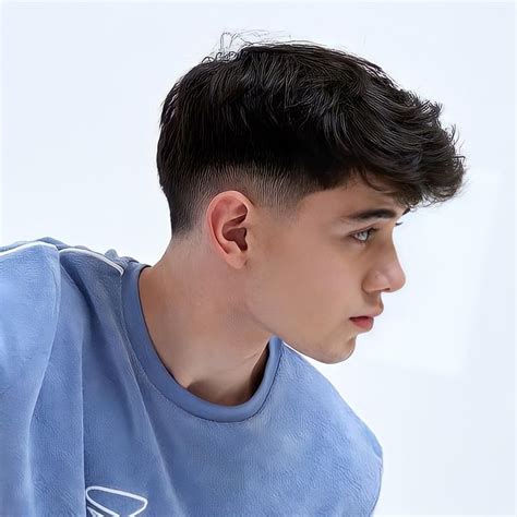 Pin Oleh Tobi Di H Gaya Rambut Pria Rambut Pria Gaya Rambut Pria Asia