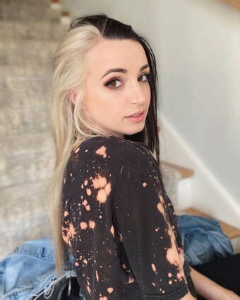 Gibi Asmr Gibiofficial Nude Leaks OnlyFans Leaked Models TubeZZZ