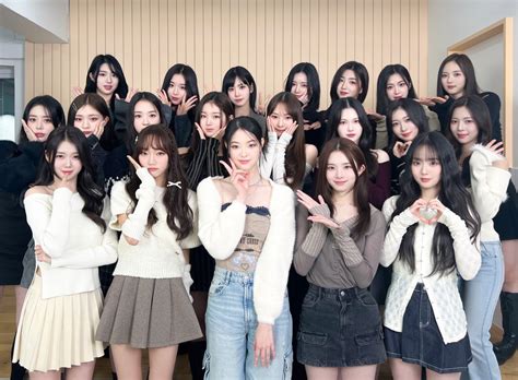 더쿠 어느새 멤버가 20명까지 모인 트리플에스 새 단체사진