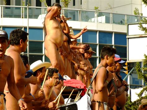 Free 400 Pueblos Naked Protest Photos 99048641