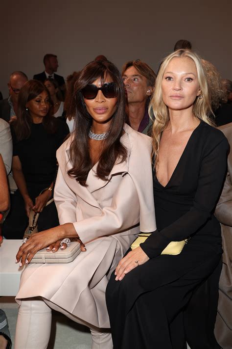 Les supermodels Naomi Campbell Linda Evangelista et Kate Moss créent l