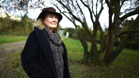 Premio Nobel De Literatura Otorgado A Escritora Annie Ernaux El