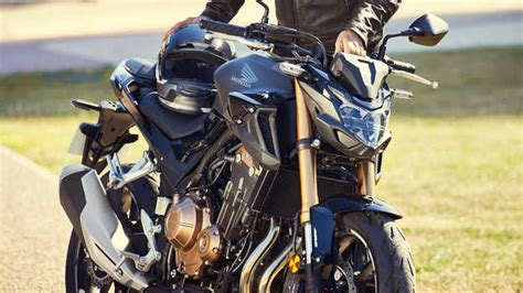 Honda Cb F A Naked Motorcycle Fun Urban Performance