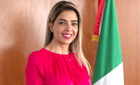 A más tardar el 29 de febrero Ruth González dejará su cargo como