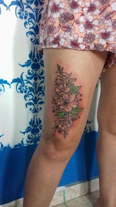 Top 100 Tatuajes De Flores En La Pierna Abzlocal Mx