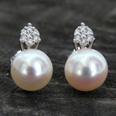 18k 18ct 18 Kt 750 White GOLD Saltwater PEARL And DIAMOND Stud Wedding