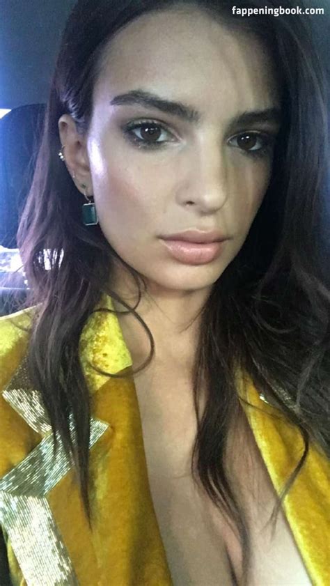 Emily Ratajkowski Nude The Fappening Photo 174076 Fappeningbook