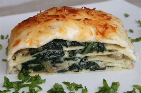 Aprendiendo a Cocinar LASAÑA VEGETAL DE ESPINACAS Y CHAMPIÑONES