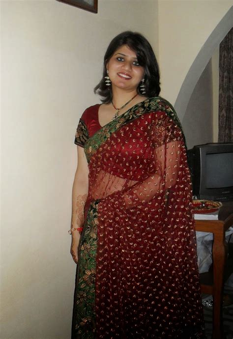 Desi Chudai Photos Beautiful Indian Bhabhi In Saree