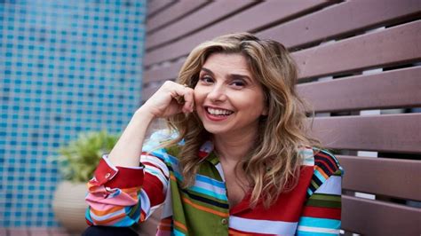Mylena Ciribelli Estreia Canal De Boa Forma No Youtube YouTube