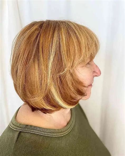 17 Great Hairstyles For Women Over 50 With A Double Chin I M Mother