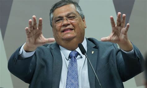 Criticado Fl Vio Dino Foca Nas Redes E O Ministro Que Mais Ganhou